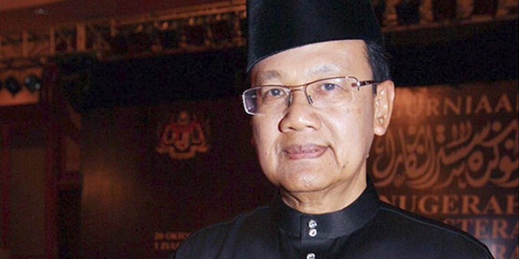 作品推荐——安华利端（Anwar Ridhwan）（马来西亚）：《黄金群岛的自白》 - "一带一路"文学联盟